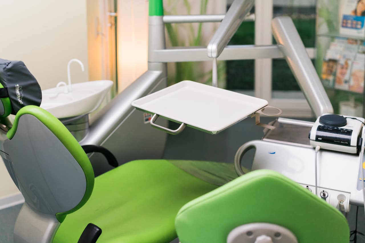 Zahnarztpraxis Dr. Jan Ploke